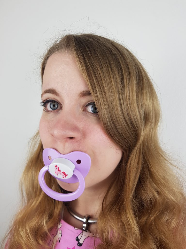 Dotty The pony pacifier Lilac